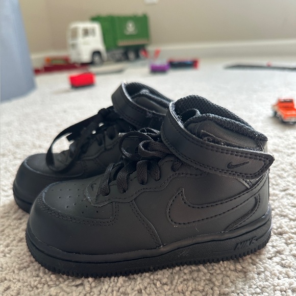 Nike | Shoes | 8c Black Nike Air Force | Poshmark
